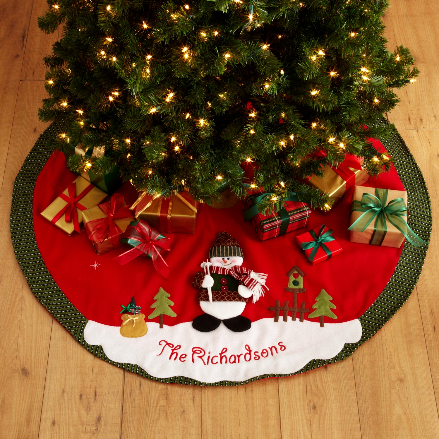 Snow Cap Tree Skirt | Personal Creations