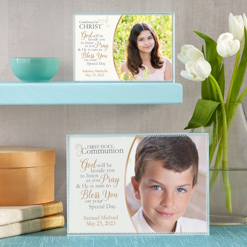 Communion/Confirmation Personalized Photo Blessing Glass Display at ...